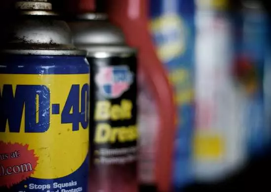 WD40 pre Squeaky Bed