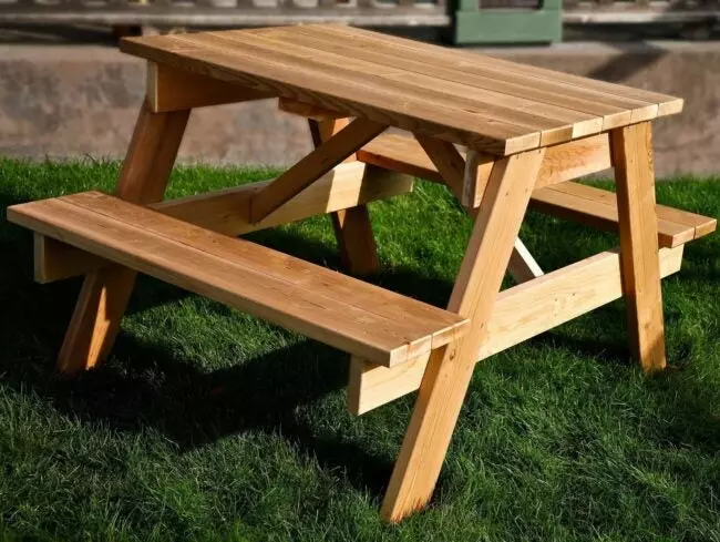 planovi stolova za piknik