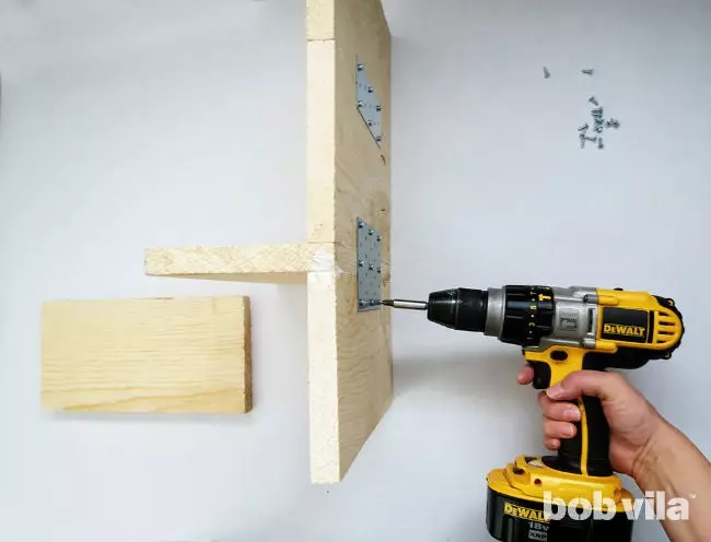 نحوه درست کردن یک میز خواب شناور DIY - مرحله 4