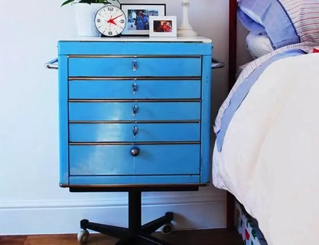 DIY Nightstand - ទ្រូងឧបករណ៍