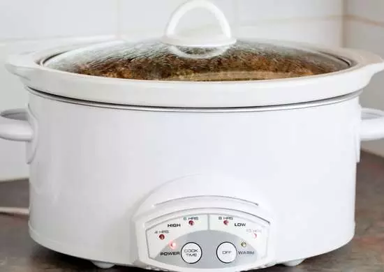 Zelfgemaakte luchtverfrisser in Crock-Pot