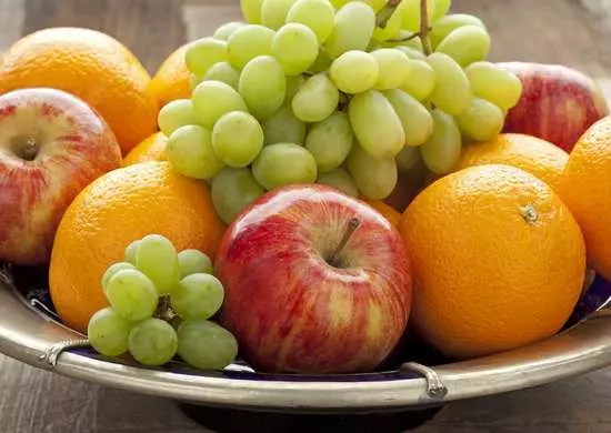 Kuinka puhdistaa hedelmiä ja vihanneksia luonnollisesti