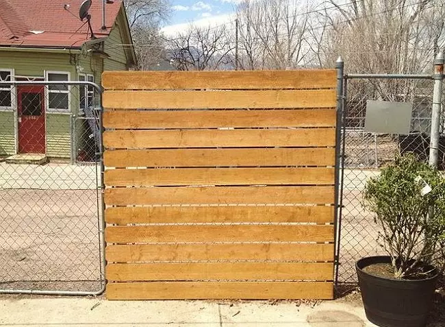 diy-privacy-fence-2 |