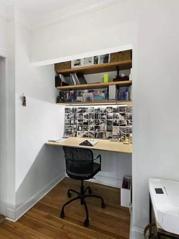 Upper West Side Studio Apartment Home Office