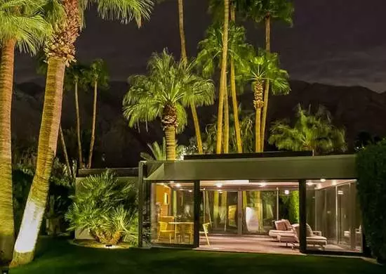 Thuê ngôi nhà của Leonardo Dicaprio ở Palm Springs