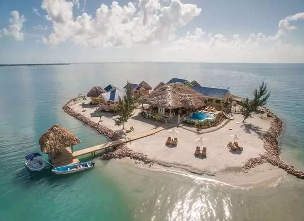 Little Harvest Caye Vacation Rental