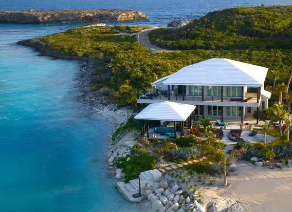 Swara Yonder Cay Vacation Rental