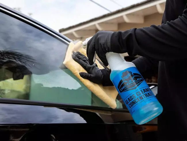 Les millors opcions de neteja de vidres d'automòbil