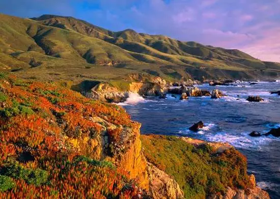 Калифорни дахь Big Sur дахь Pfeiffer Big Sur зуслангийн газар