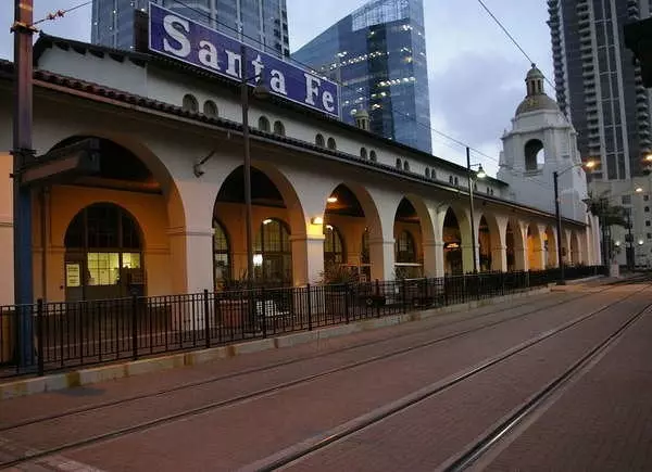 Depot Santa Fe di San Diego, California