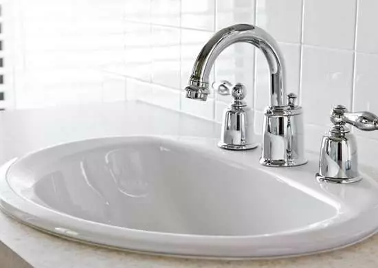 Ahoana ny fanadiovana faucet