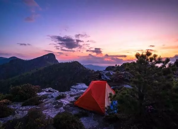 Bo på statlig campingplass
