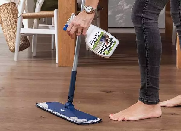 produk mandi floor cleaner