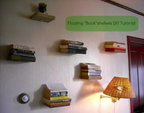 DIY शेल्फ् 'चे अव रुप - फ्लोटिंग पुस्तके