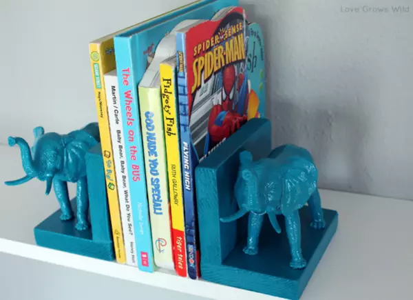 Toy Bookends
