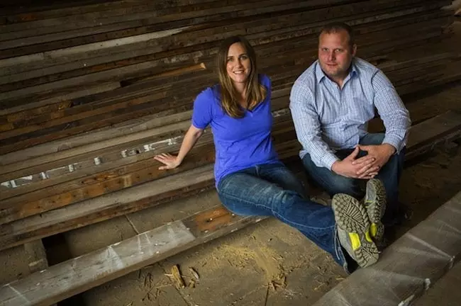 Produits en bois urbains - Erin et Jason