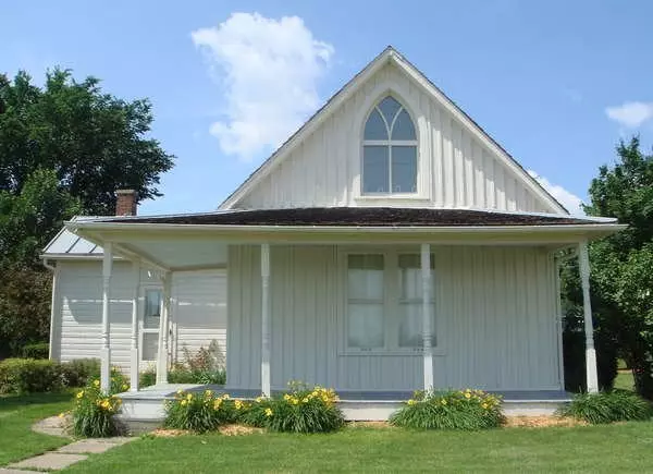 American Gothic House Tour