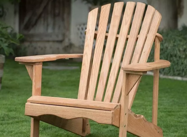 14 plans de chaise Adirondack que vous pouvez télécharger et bricoler ce week-end 12994_2