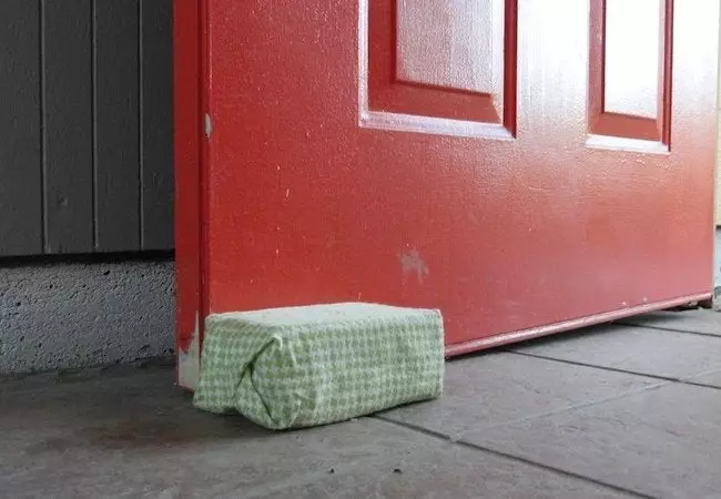 Mangpaat pikeun Bata - Doorstop