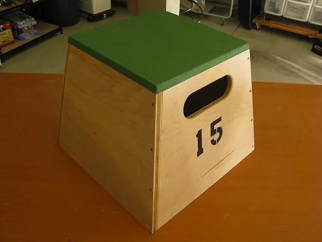 DIY 健身房 - Plyometric Box