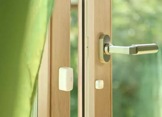 Eve Door & Window Sensor