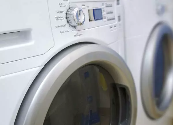 Çamaşır Makinesi Ne Kadar Sürer?