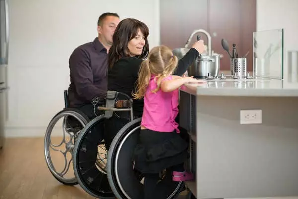 Formas sinxelas de facer que a túa casa sexa máis amigable para persoas con discapacidade