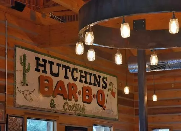 Geriausias BBQ Hutchins BBQ (McKinney, Teksasas)
