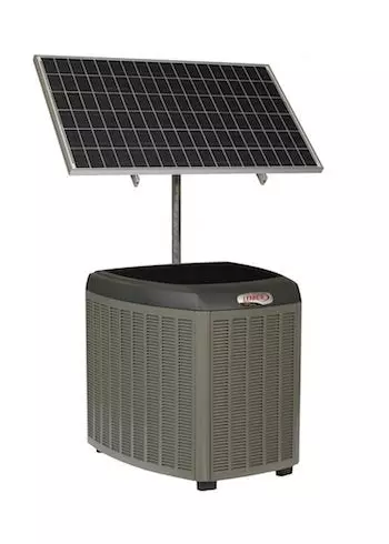 帶太陽能電池板的 Lennox SunSource 冷凝器