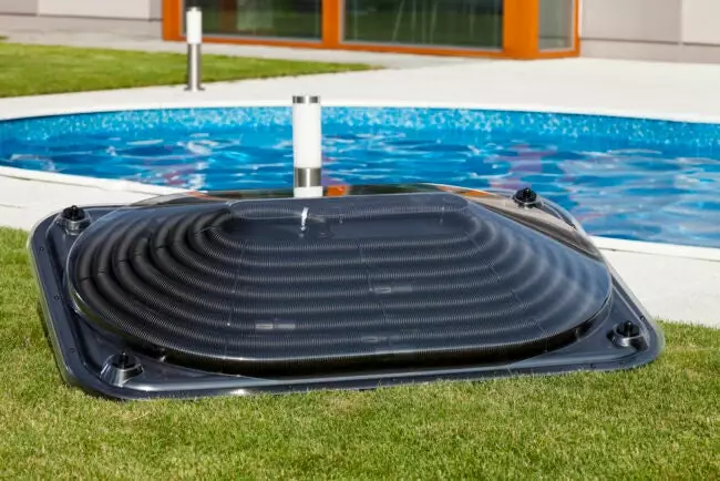 Qhov zoo tshaj plaws Solar Pool Heaters Options