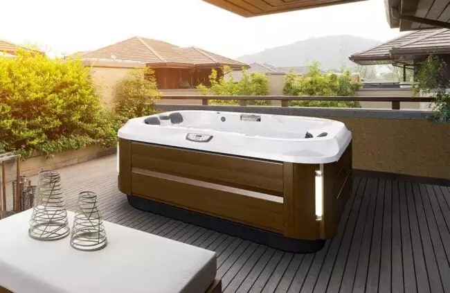 A mellor opción de marca de bañeira de hidromasaxe: jacuzzi