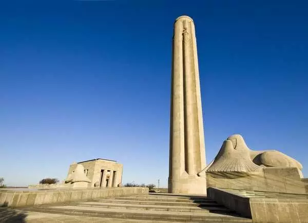 Ominira Memorial, Kansas City, Missouri