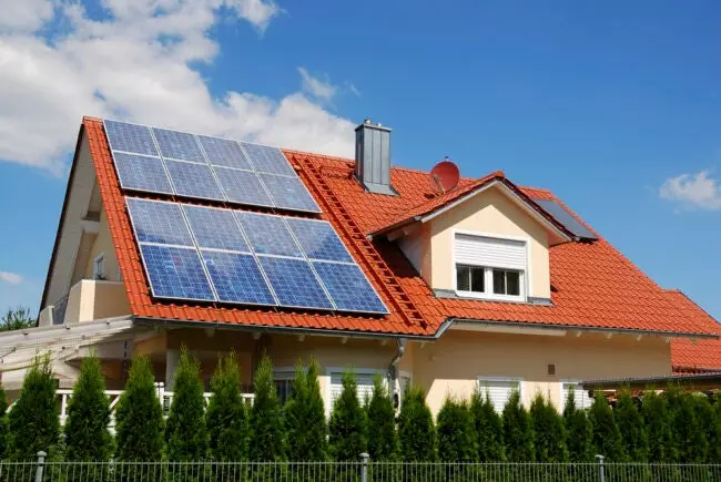 多少太陽能電池板為房子供電文章類型