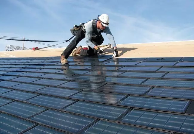 Solární šindele - instalace