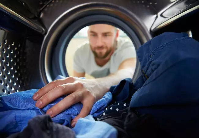 需要一种让洗衣日更美好的绝妙方法吗？思考：节能电器