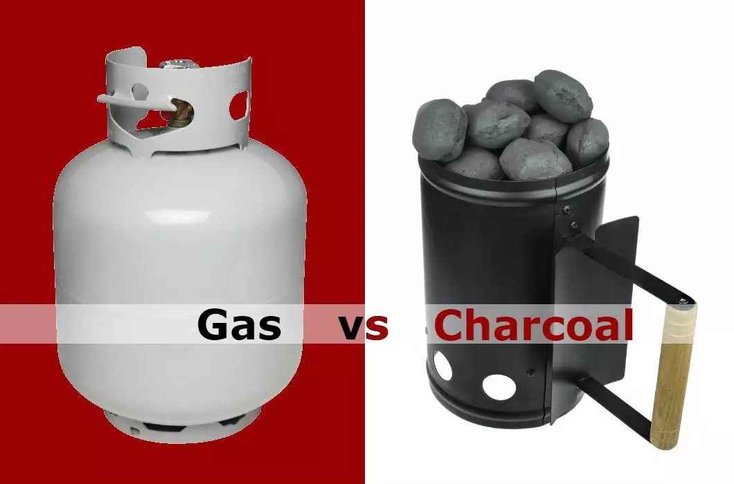 Gas vs. Charcoal Grills: Qhov twg yog Txoj Cai rau Koj Lub Tsev Noj Qab Haus Huv?