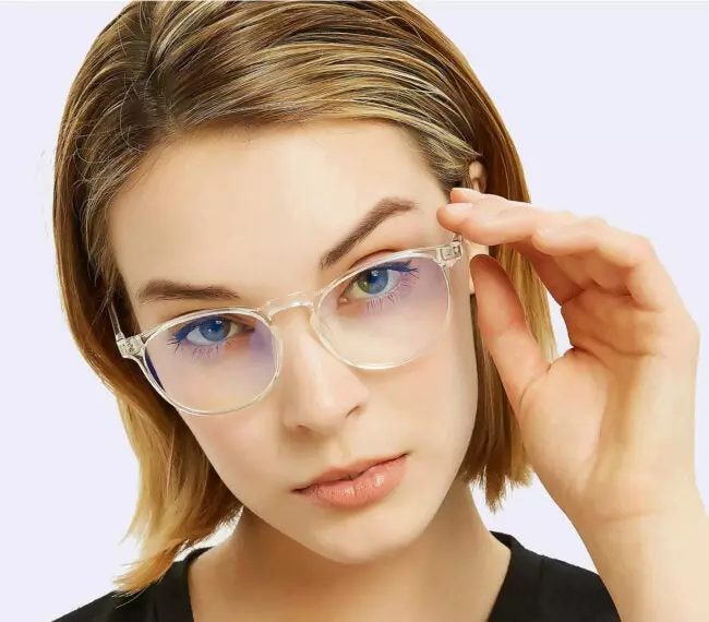 Най-добрите опции за очила със синя светлина