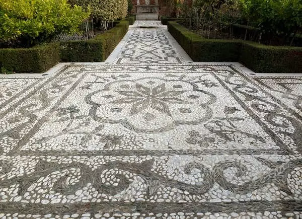 Mozaikový chodník