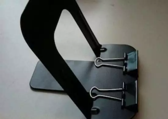 DIY Tablet Stand