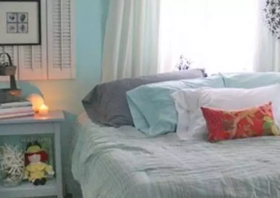 Wyprodukowana metamorfoza sypialni w domu