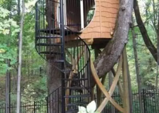 Treehouse lépcsők