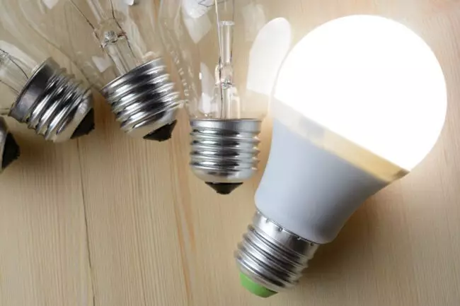 lâmpadas energeticamente eficientes