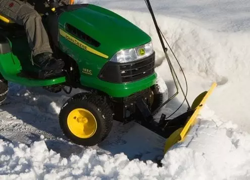 Traktor za travnjak Snježni plug - prilaz