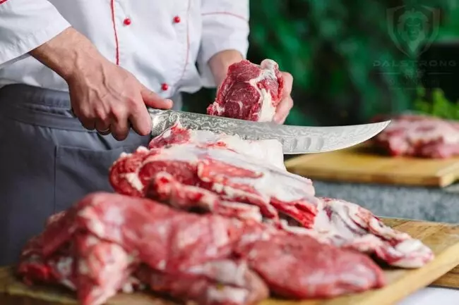 A legjobb grillezési lehetőség: DALSTRONG hentestörő cimitárkés