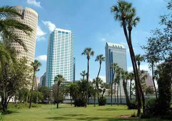 Pensionile jäämine Tampas, Floridas