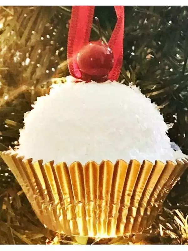 cupcake ornament diy
