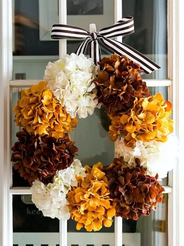 DIY Hydrangea Wreath