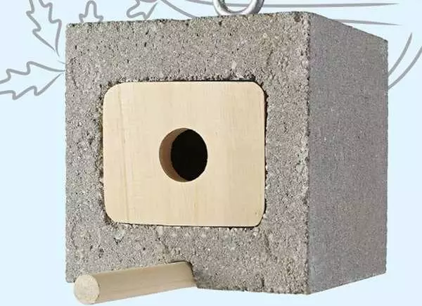 Casa de pássaros de blocos de concreto