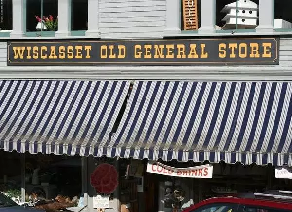 Wiscasset, Maine प्राचीन वस्तूंची दुकाने