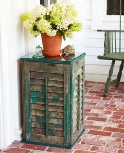 Repurposed Shutters - Flanktablo